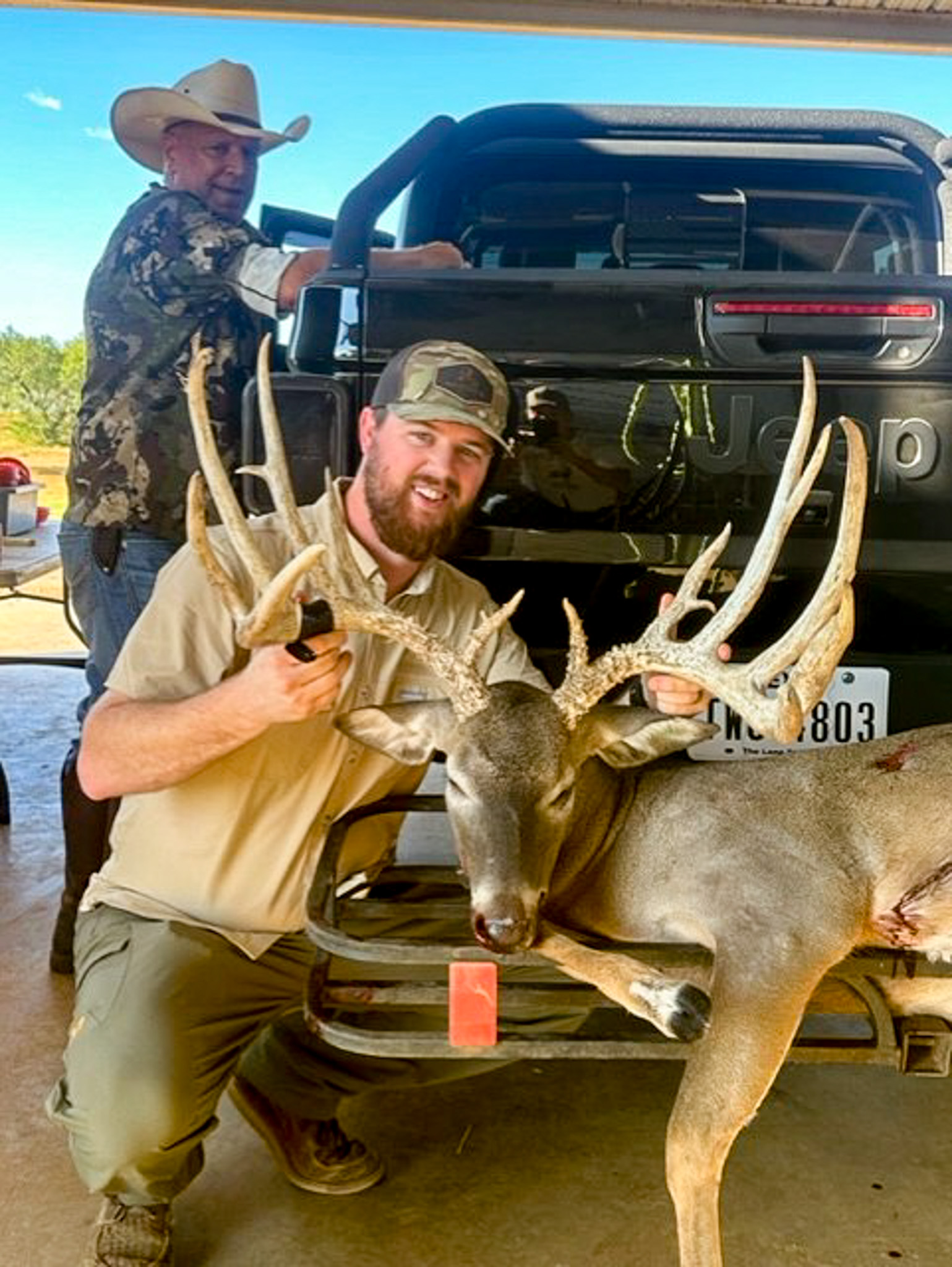 whitetail 3 – Riata Worldwide Hunting & Fishing